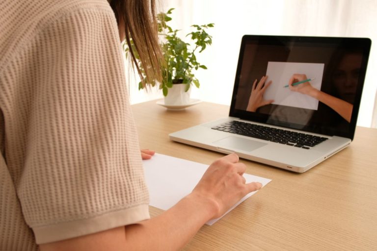 How To Download Domestika Lessons | EdWize