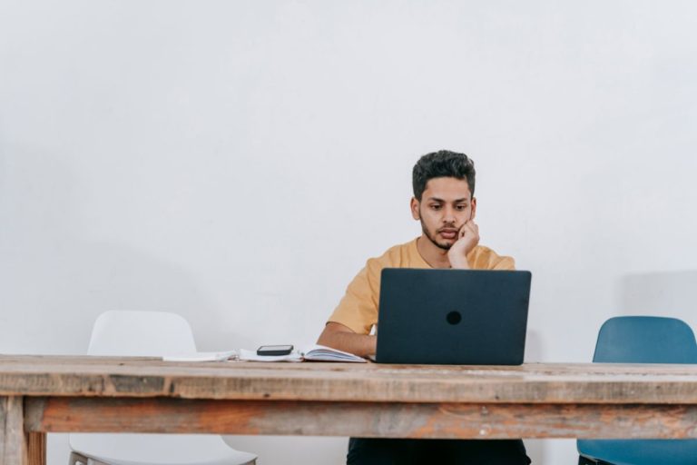 Free Mobile App Development Course Online Certificate (2023)